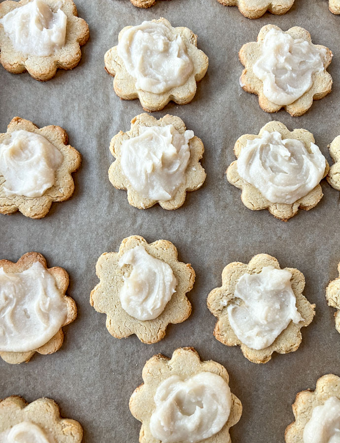 Shortbread Cookies with Coconut Buttercream Frosting | GIRLS WHO EAT